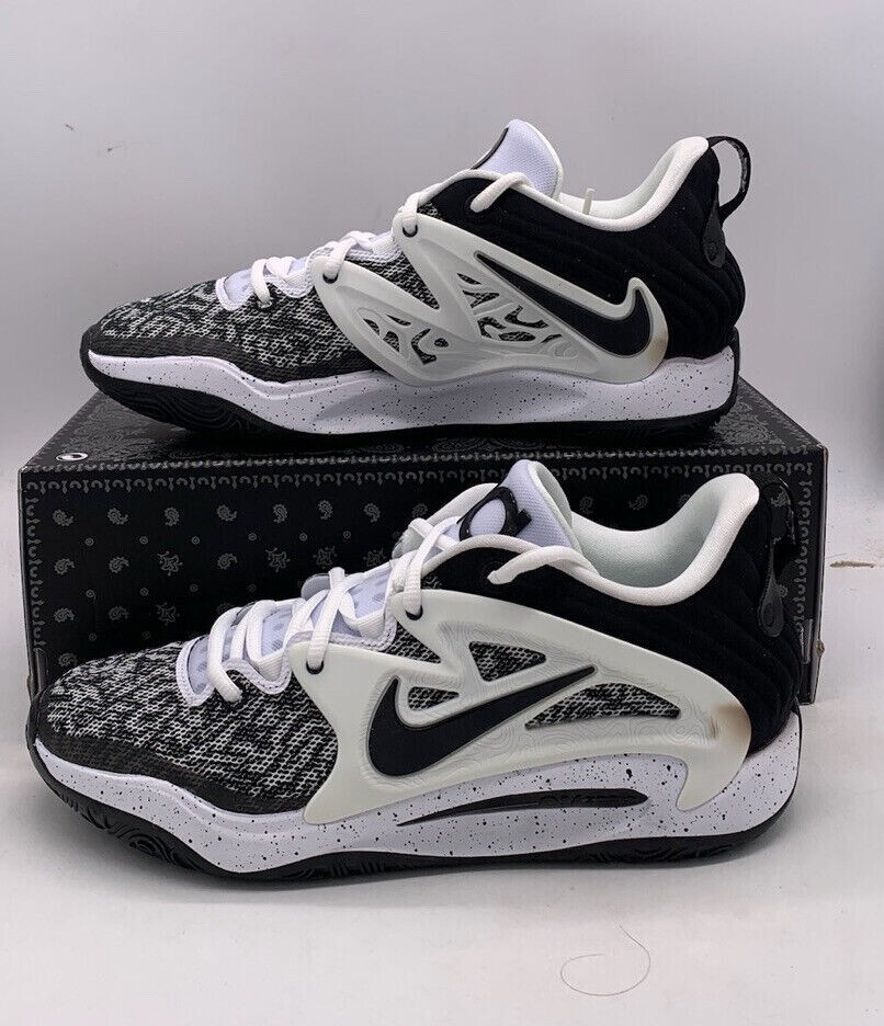 Nike KD 15 Oreo White Black Kevin Durant Shoes DO9826-100 Men’s Size 6. ...