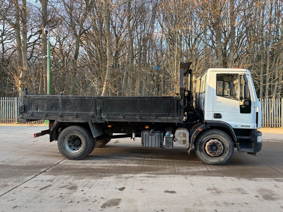 2010 Iveco Eurocargo 180E25 18 Tonne Tipper lorry with Charlton Body ...