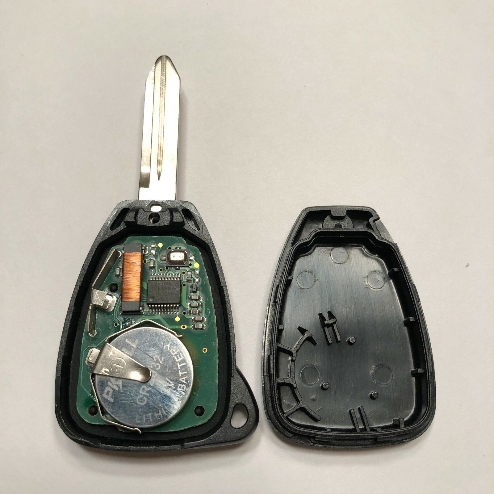New OEM Electronics Keyless Entry Remote Key Fob RHK 3 Button KOBDT04A ...