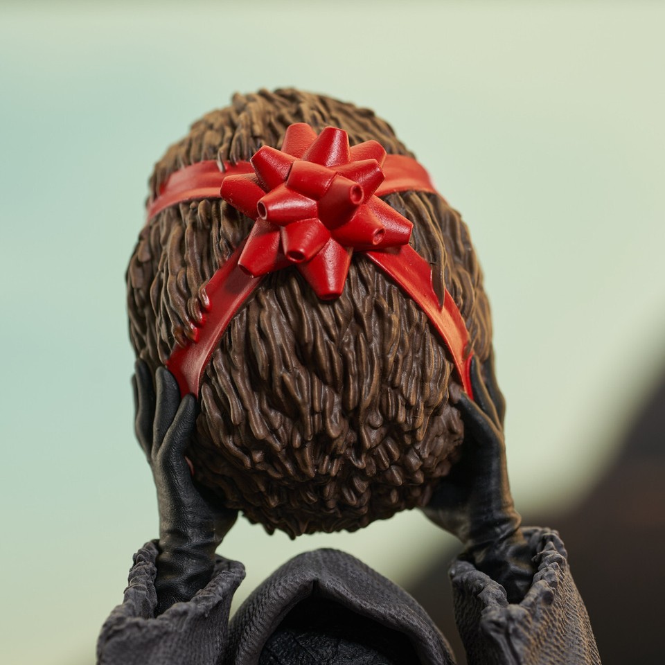 Gentle Giant Star Wars Offworld Jawa Bust Holiday Variant | eBay
