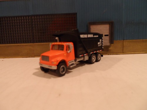 BOLEY HO SCALE CUSTOM INTERNATIONAL DUMP TRUCK WEISE BRO'S | eBay