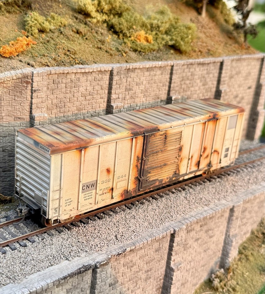 Athearn RTR HO Scale Patch CNW 50 ‘ Box Car Weathered NIB | eBay