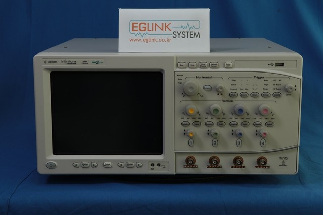 Agilent DSO8104A Infiniium Oscilloscope 1 GHz 4 Channels for sale ...