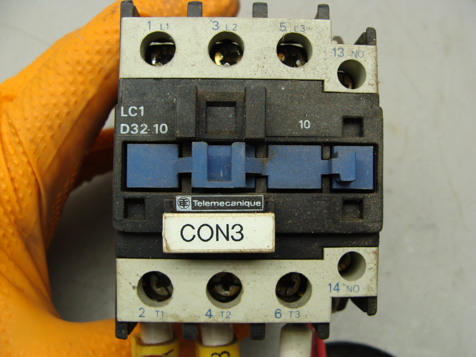 TELEMECANIQUE CONTACTOR LC1D3210 COIL: 110V F7 | eBay