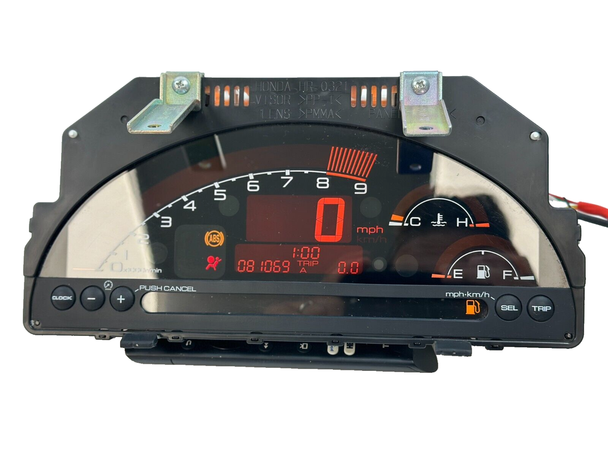 Honda S2000 Speedometer Doing 100 Mph 2005 Honda S2000 VIN: