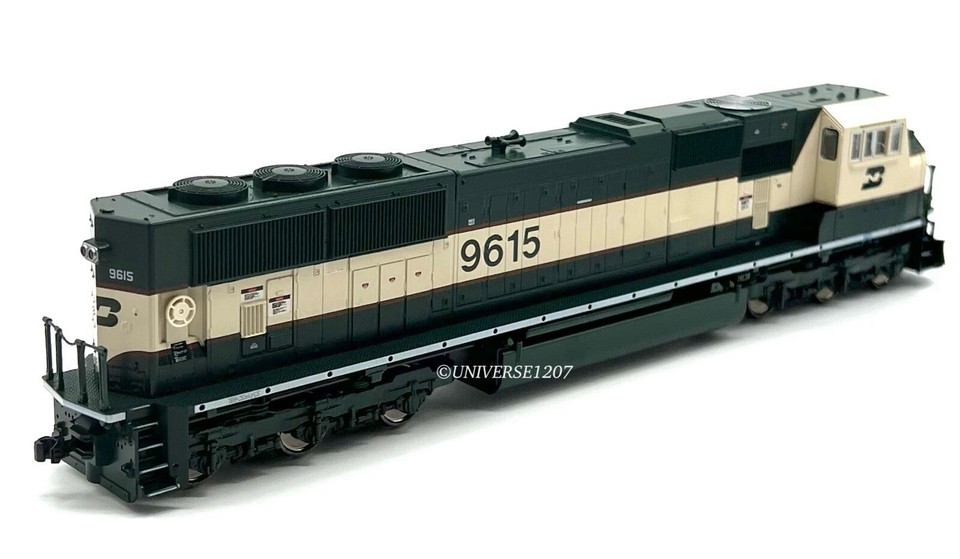 HO Scale Kato 37-6382 SD70MAC Diesel Locomotive Burlington Northern ...