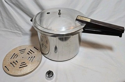 Presto Vintage Stainless Steel Pressure Cooker Model C601A 6 Quart Lid ...