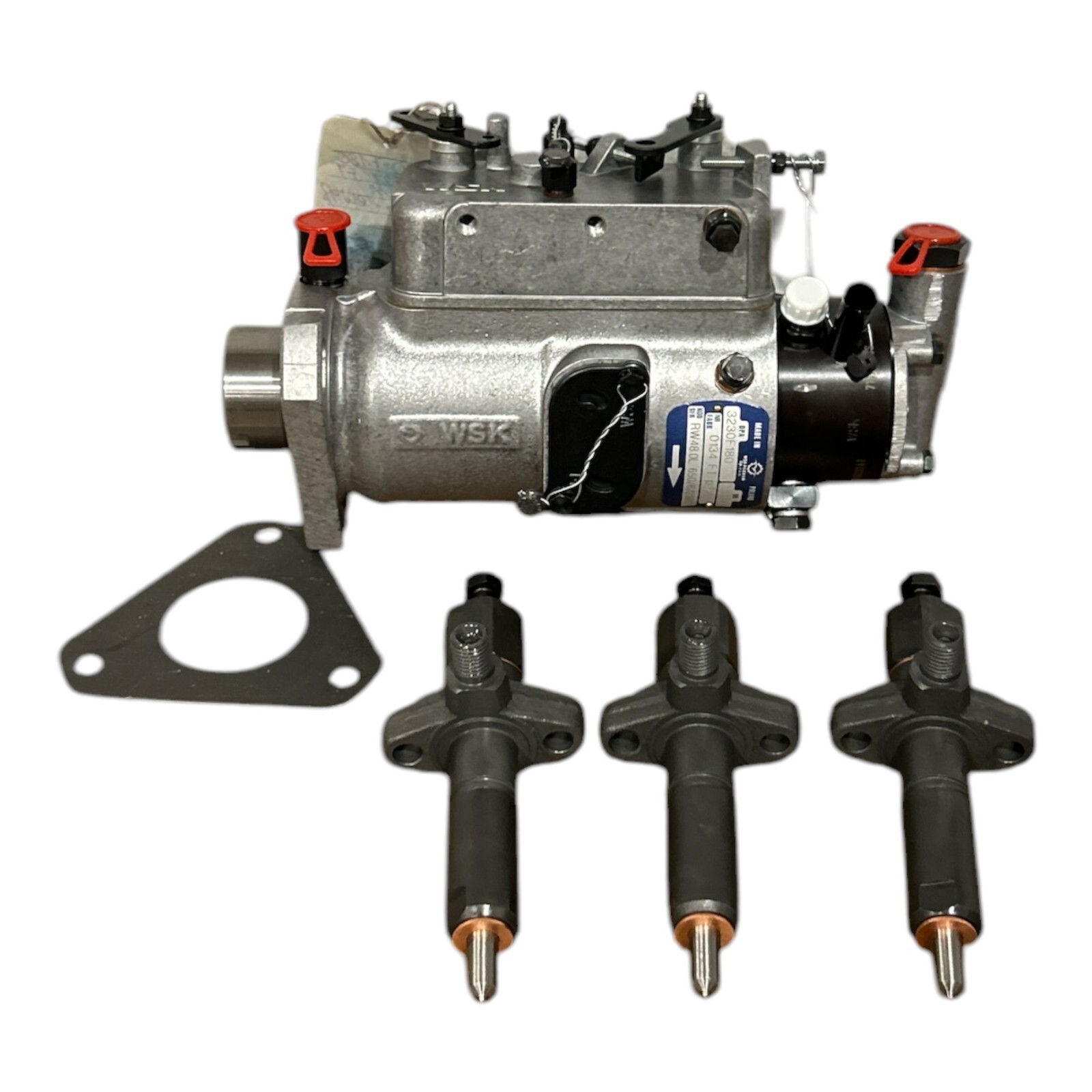 Lucas CAV DPA Fuel Injection Pump with Injectors 3cyl Fit Perkins 3.152 ...