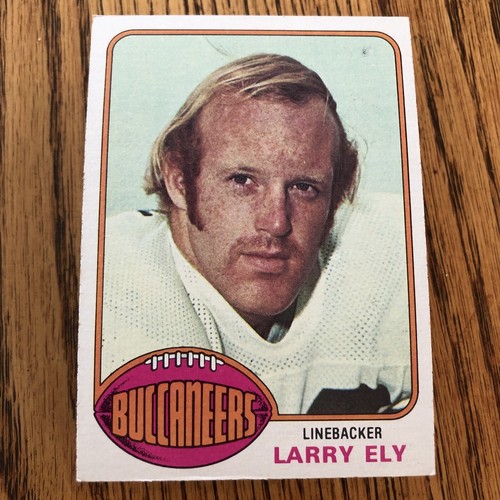 1976 TOPPS LARRY ELY #243 TAMPA BAY BUCCANEERS FOOTBALL CARD ORIGINAL ...