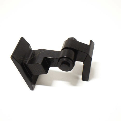 NEW BMW 1 F20 FRONT LOWER LEFT DOOR HINGE 41517284535 7284535 OEM | eBay