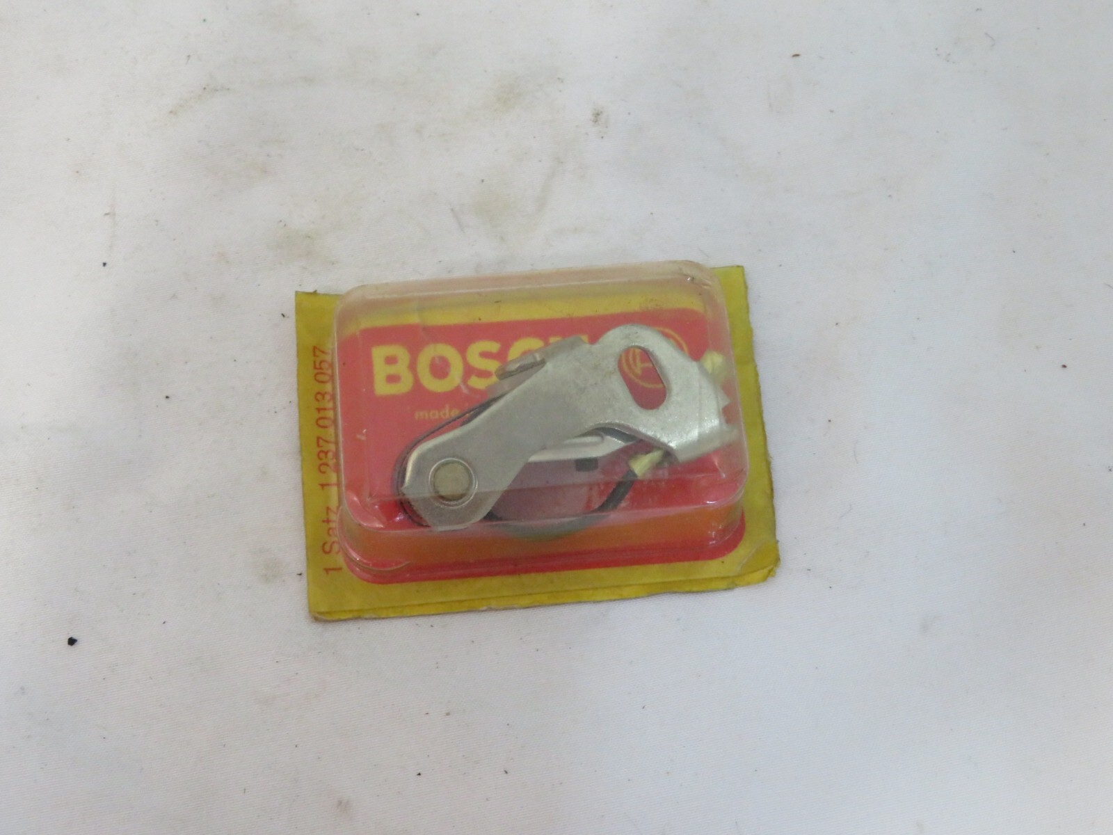 Bosch Ignition Point Set Fits Volkswagen Beetle Ghia Bus 1.237.013.057 ...