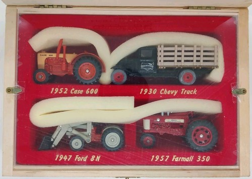4-Set ERTL "First In a Series" Limited Edition Vehicle Collectors Box ...