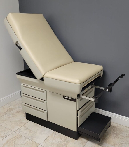 Midmark 404 Examination Table - Fully Refurbished w/ New Upholstery of ...