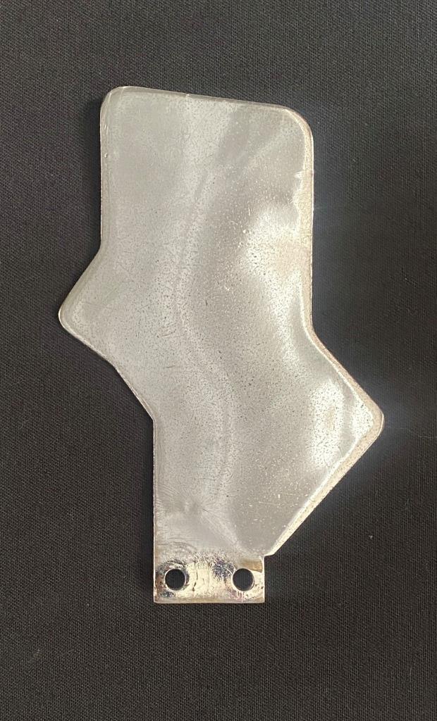 BRITISH RACING DRIVERS CLUB SILVERSTONE CIRCUIT ENAMEL CAR BADGE EMBLEM ...