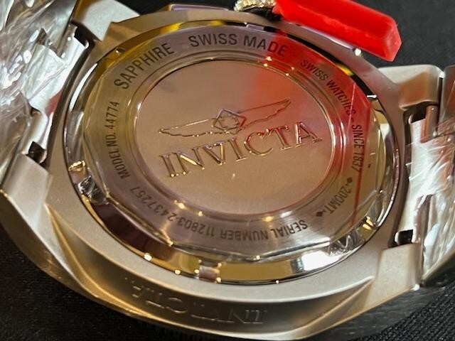 Invicta SWISS MADE Silver/Black 44774 SWISS Quartz 46Mm Chrono Date Men ...