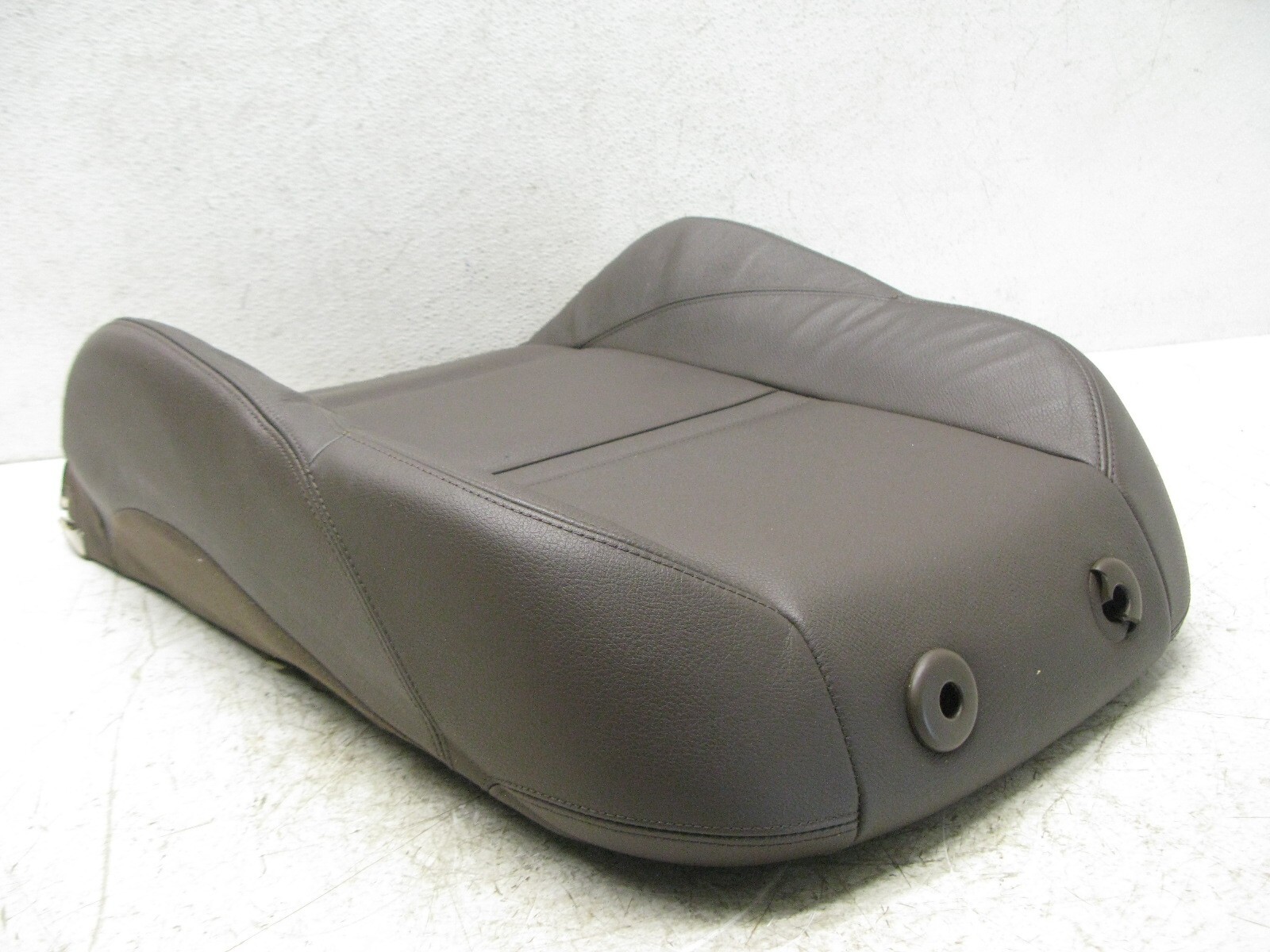 07-13 BMW E70 X5 FRONT LEFT DRIVER SIDE SEAT UPPER CUSHION OEM 050322 ...