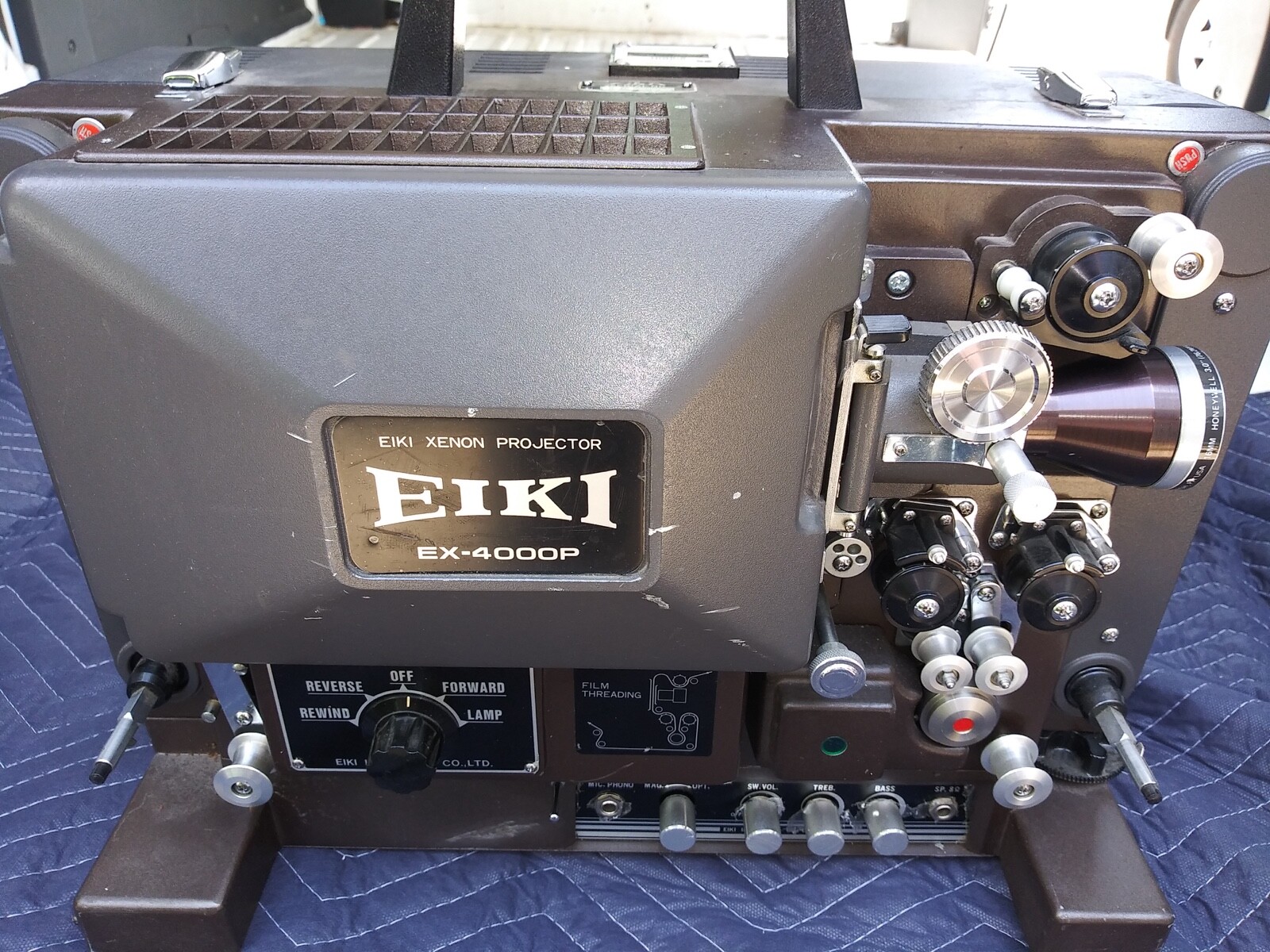 EIKI EX-4000P Professional 16mm Sound Opt/Mag Projector NO WAY TO TEST ...