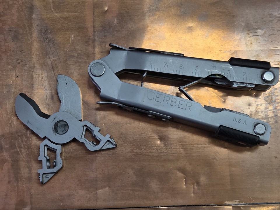 GERBER MP650 EVOLUTION INTERCHANGEABLE HEAD MULTI TOOL FILE BROKEN | eBay