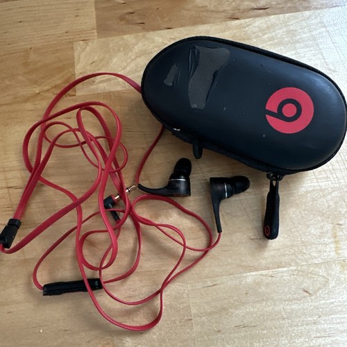 Beats by Dr. Dre urBeats Black-Red Wired In Ear Headphones w Case Black ...