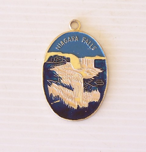 VINTAGE NIAGARA FALLS SOUVENIR METAL MEDALLION PENDANT KEYRING KEY ...