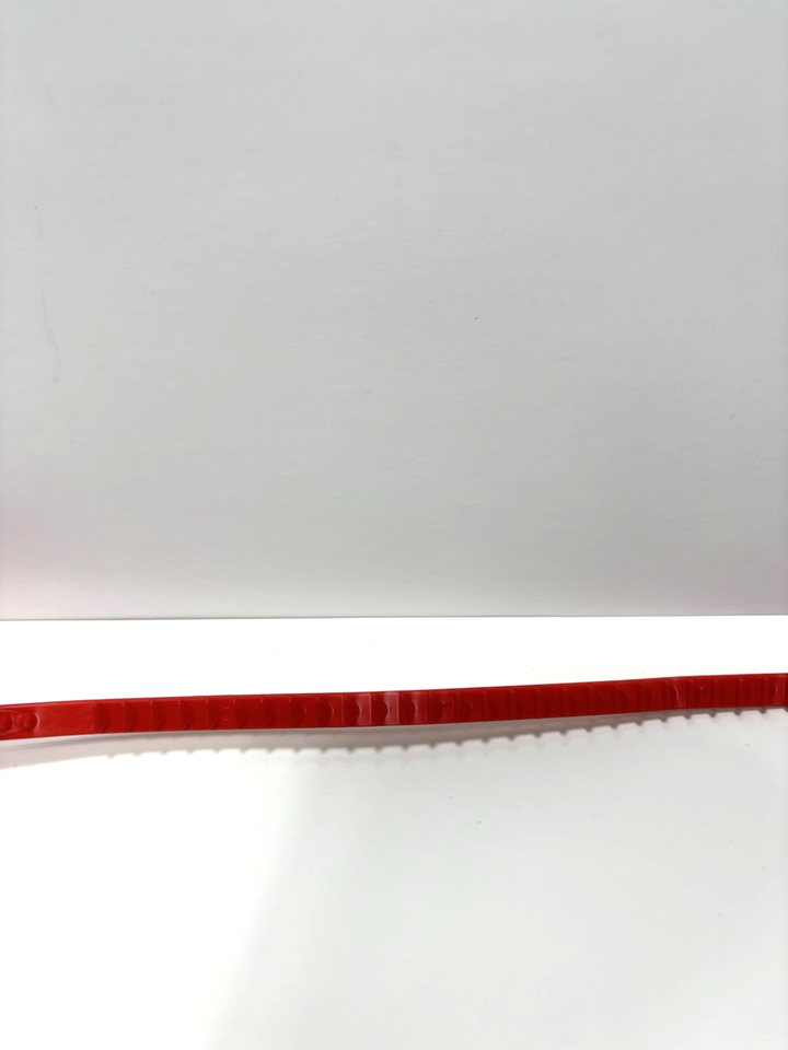 Off-White Red Zip Tie Tag 2013 Original Pre-Owned Streetwear Accessory ...
