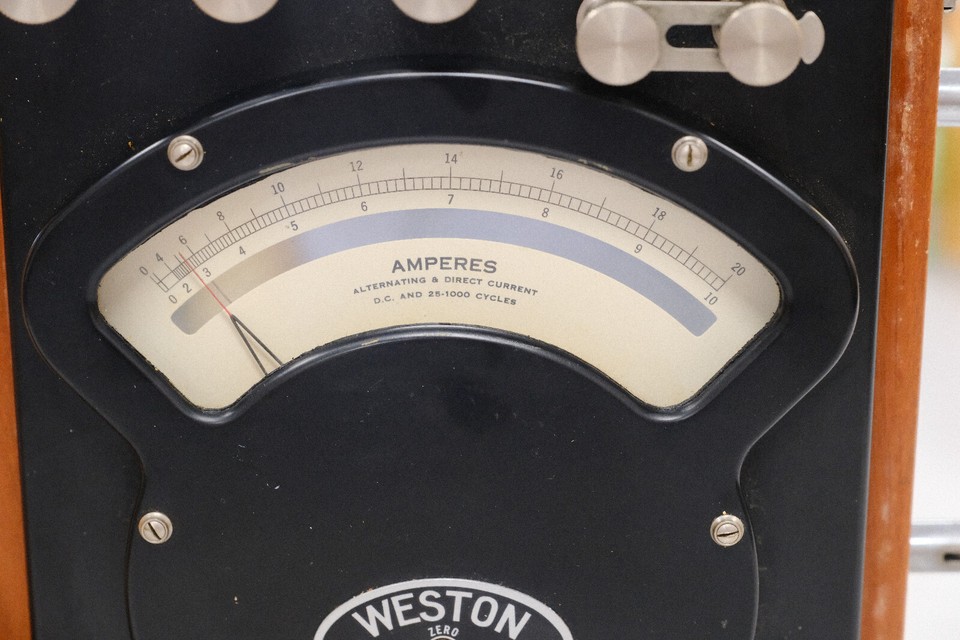 Vintage Weston AC & DC Ammeter Model 370 in Wooden Case 2.5 5 Amps ...
