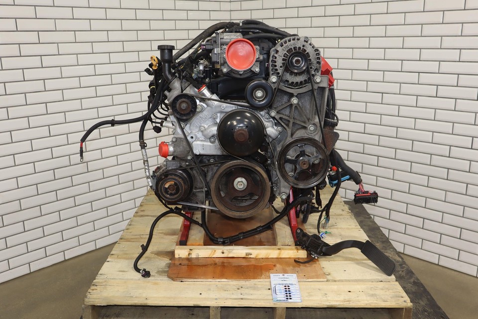 2010-2014 Chevy 5.3L LC9 V8 Engine Droput / Liftout LS Swap Video ...