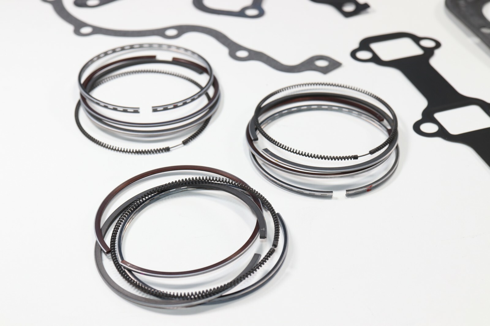 Kawasaki 3010 4010 Mule DIESEL Rebuild Kit w/ Pistons Rings Bearings ...