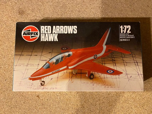 Airfix Red Arrows Hawk. 1:72 plastic model airplane aircraft. 2 models ...
