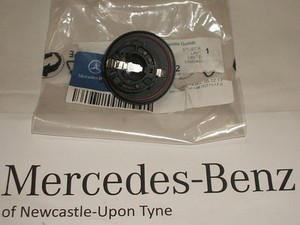Genuine Mercedes-Benz C-Class E-Class Front Indicator Bulb Holder ...