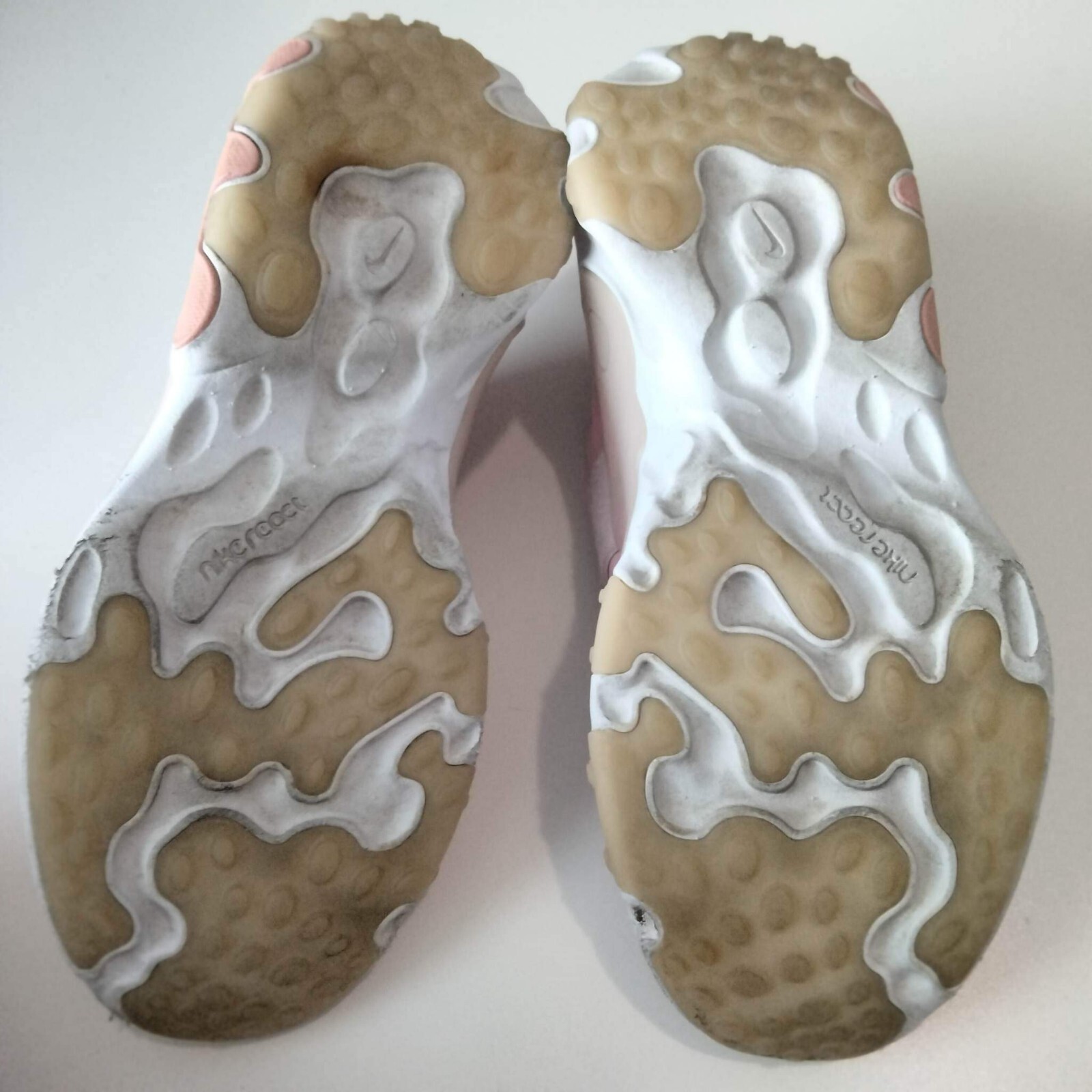 NIKE REACT PRESTO EXTREME PINK FOAM ATHLETIC RUNNINSi… - Gem