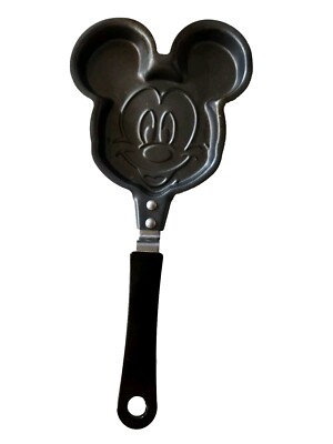 Walt Disney Mickey Mouse Pancake Skillet Griddle Pan Mold | eBay