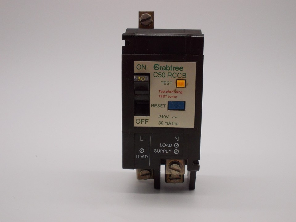 Crabtree C50 RCBO 30 Amp 30mA Trip RCCB Type 2 30A M4.5 5130/030 | eBay UK