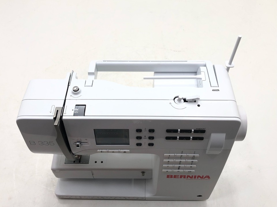 Bernina B335 Sewing Machine w Pedal, Extension Table, Cover - Tested ...