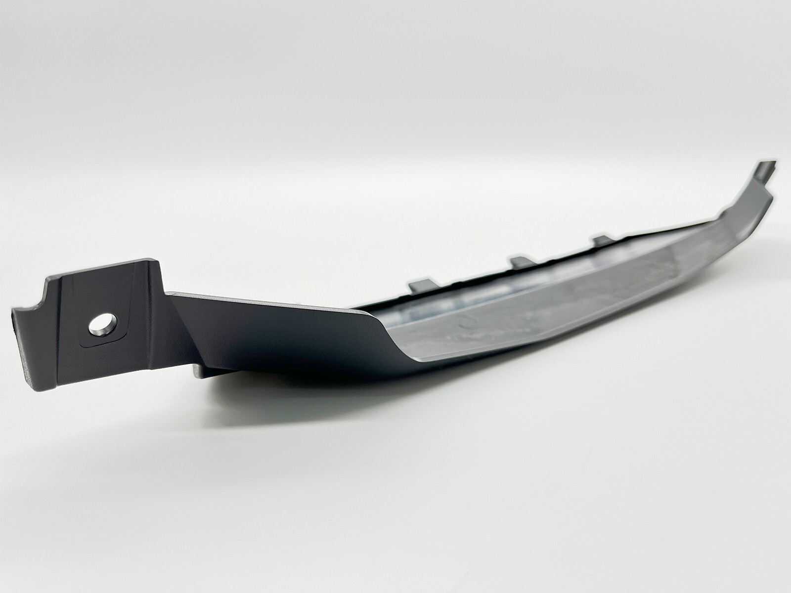 For 2017-2019 GMC Acadia Textured Tow Hook Cover | 84088060 GM1129129 ...