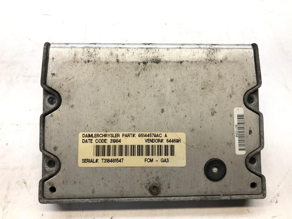 2005 Chrysler Town & Country Multifunction FCM Front Control Module ...