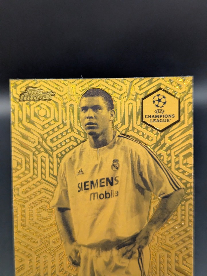 Ronaldo -Gold Idols SSSP 1:1000 case hit - 2024-25 Topps Finest R9 Real ...