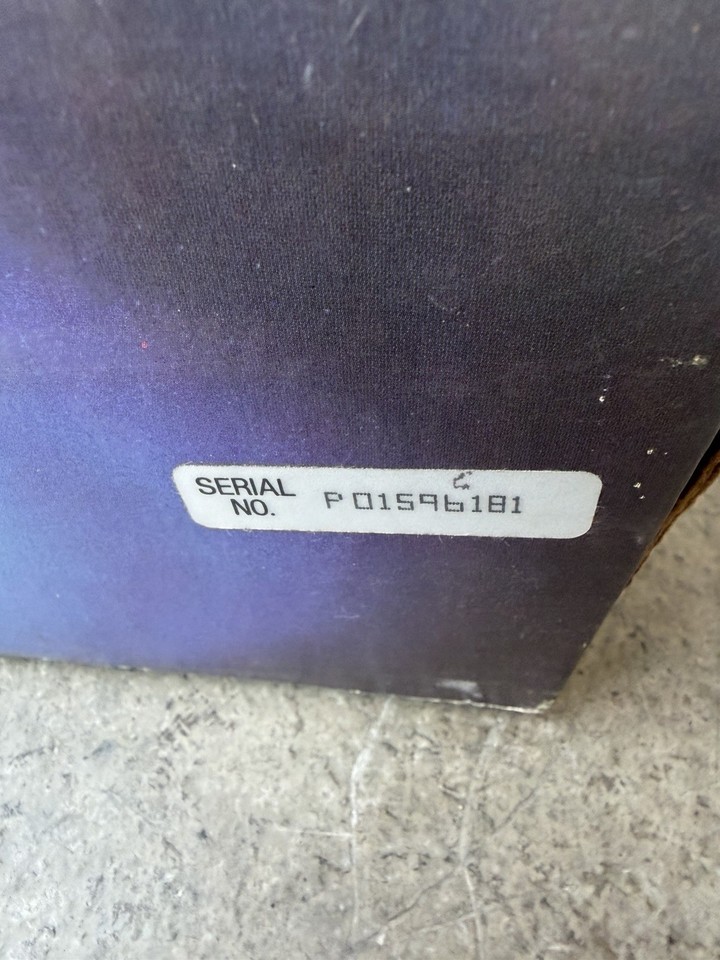 VINTAGE 1992 Commodore 64 C64 Breadbin Computer System W/ Original Box ...