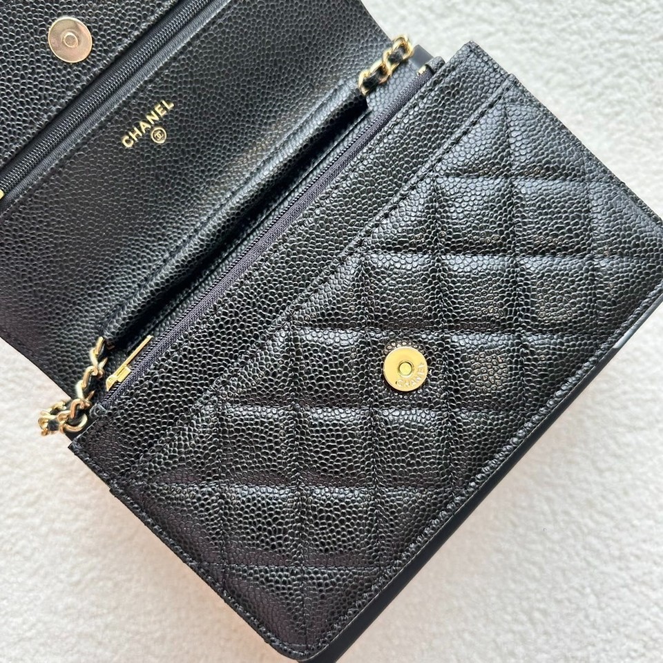 NEW | Chanel Wallet on Chain Gold-tone CC logo & chain | eBay