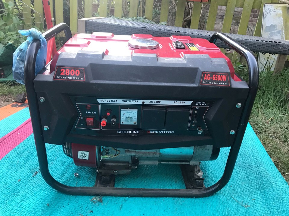 Bohmer AG-6500W Petrol Generator 2800w 8Hp Portable Outdoor 11 litre ...