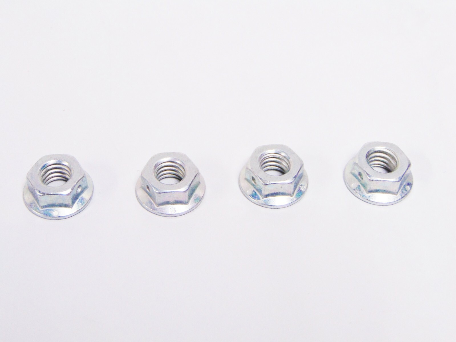 OEM Gravely Lawn Mower Deck Spindle 51530700 r/b 51537300 READ LISTING ...