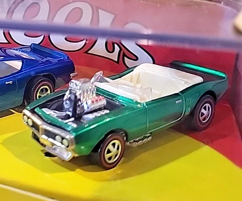 Hot Wheels-30th Anniversary-Spoiler Redline Set Car-1967 Light My ...