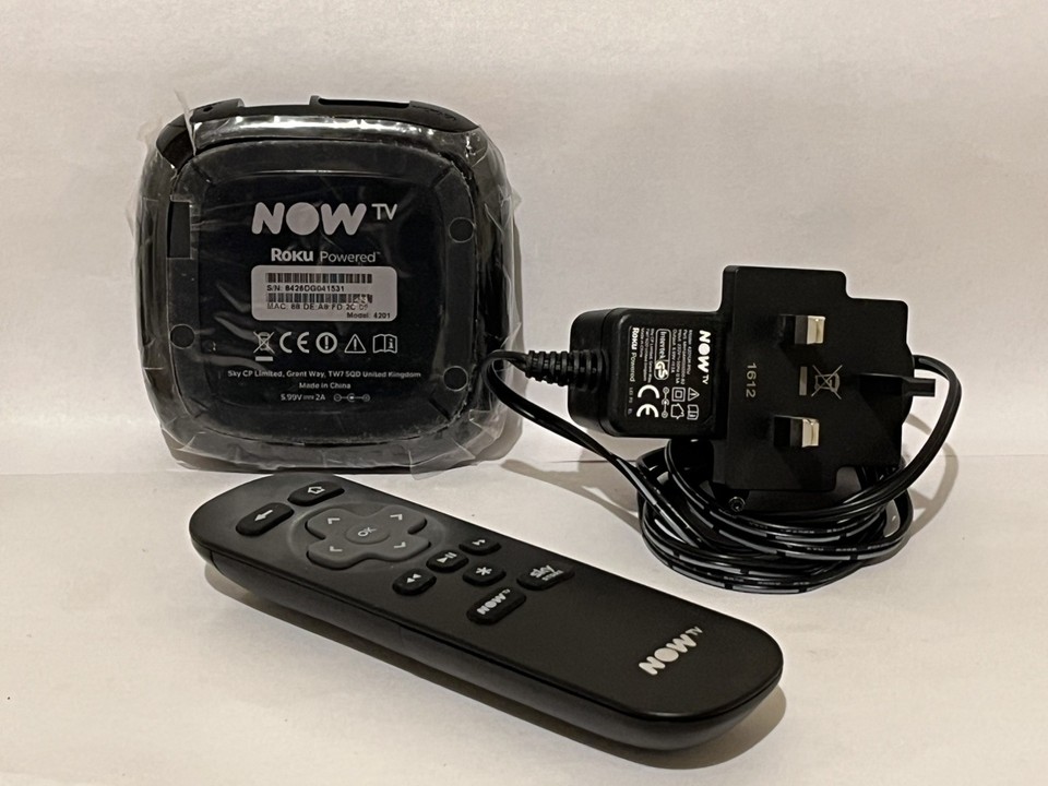 NOW TV 4201 Roku Box Powered Media Streamer with Remote HDMI Lead and ...