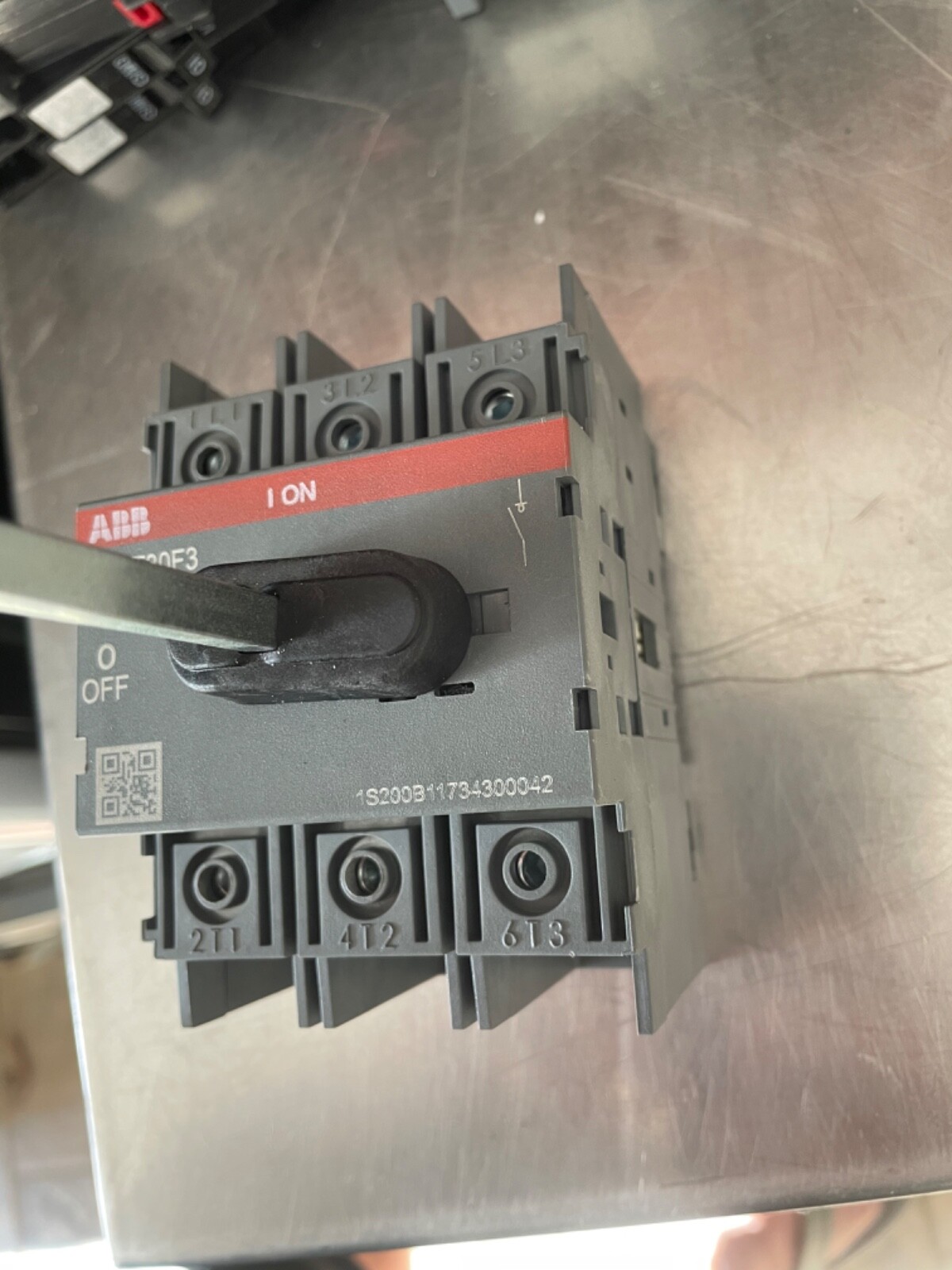 ABB OT30F3 FRONT-OPERATED SWITCH DISCONNECTOR w/ SHAFT & KNOB | eBay