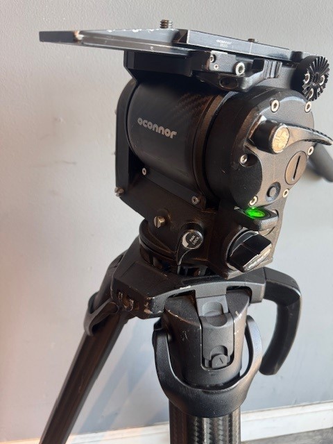 OConnor 1040 Fluid Head and flowtech 100 Tripod System with Handle and Case | eBay