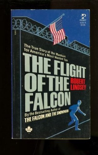 THE FLIGHT OF THE FALCON By Robert Lindsey *Excellent Condition ...