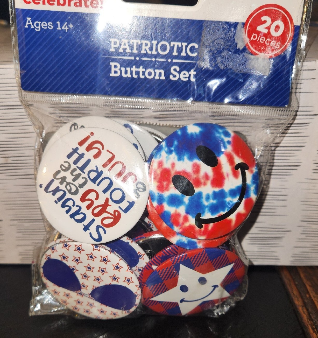 USA Patriotic 20 Piece Button Set Memorial Day 4th of July America 4 ...