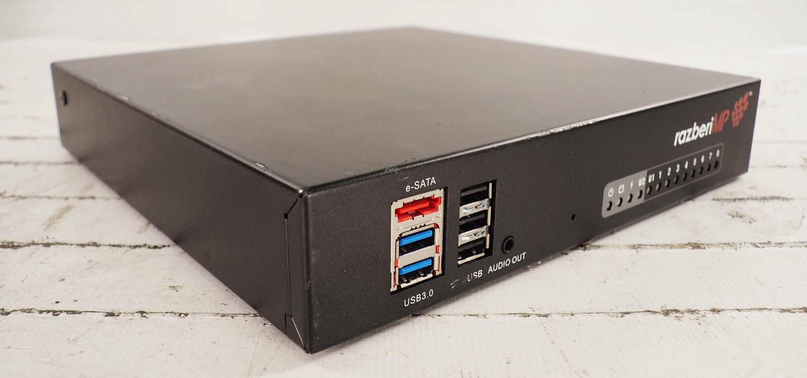 Razberi MPro-Series RAZ-MPR08-I3-4T ServerSwitch 8 Port Core i3 3220 4 ...