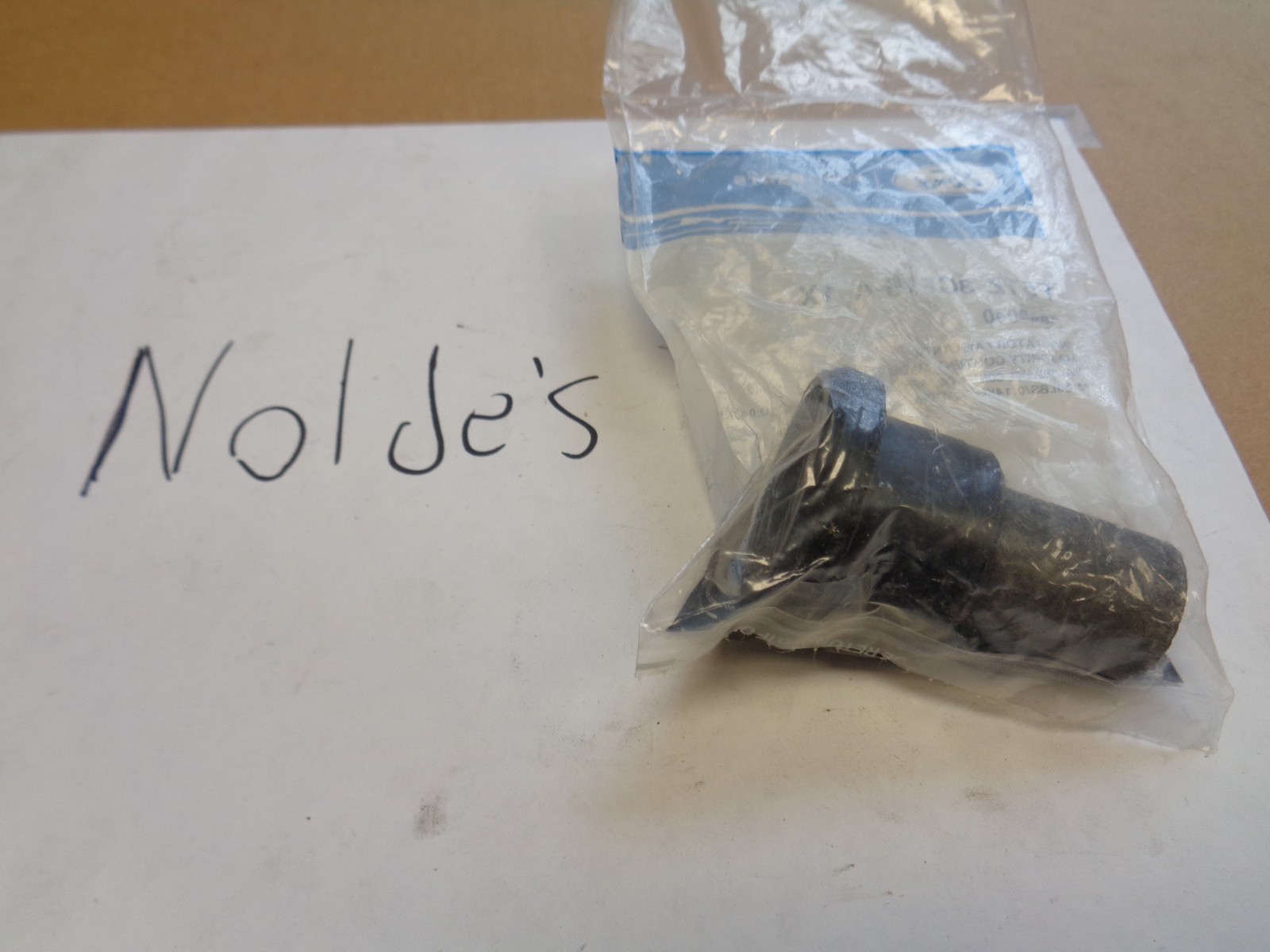 Ford Insulator F5TZ-3C716-A (JUL5516 DS395B4) | eBay