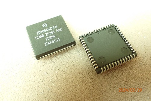 Motorola ZC400402CFN IC PLCC52 2-Chip Set UK Stock | eBay